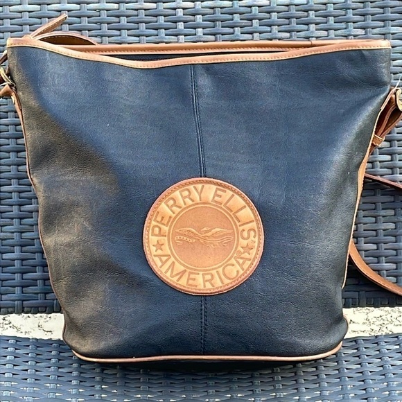 Perry Ellis | Bags | Perry Ellis America Black Tan Bucket Bag | Poshmark